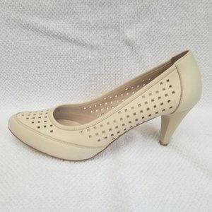 Ulas Fine Shoes | Shoes | Smart Short Heels Beige Pumps | Poshmark